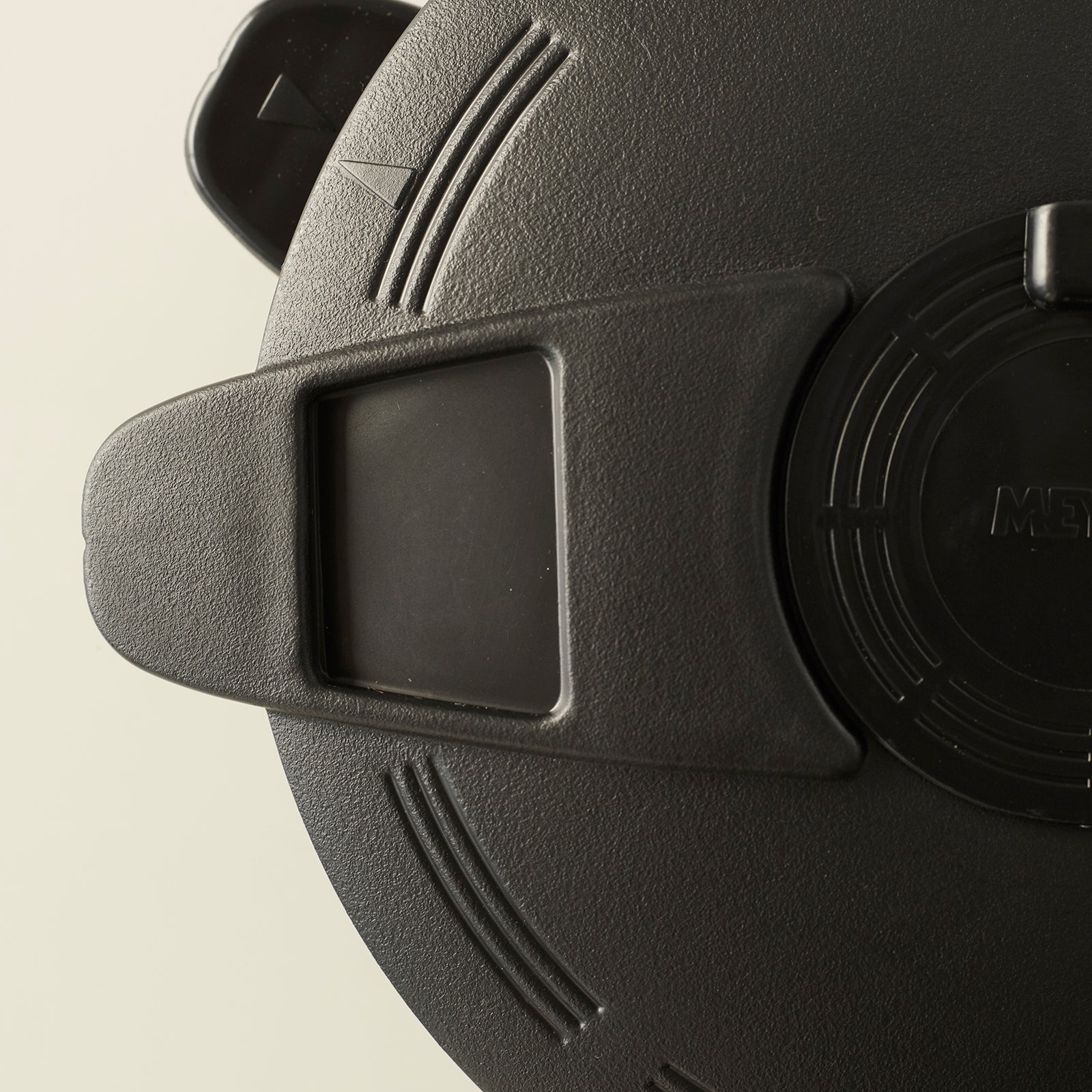 MICROWAVE PRESSURE COOKER – MEYER | マイヤージャパン